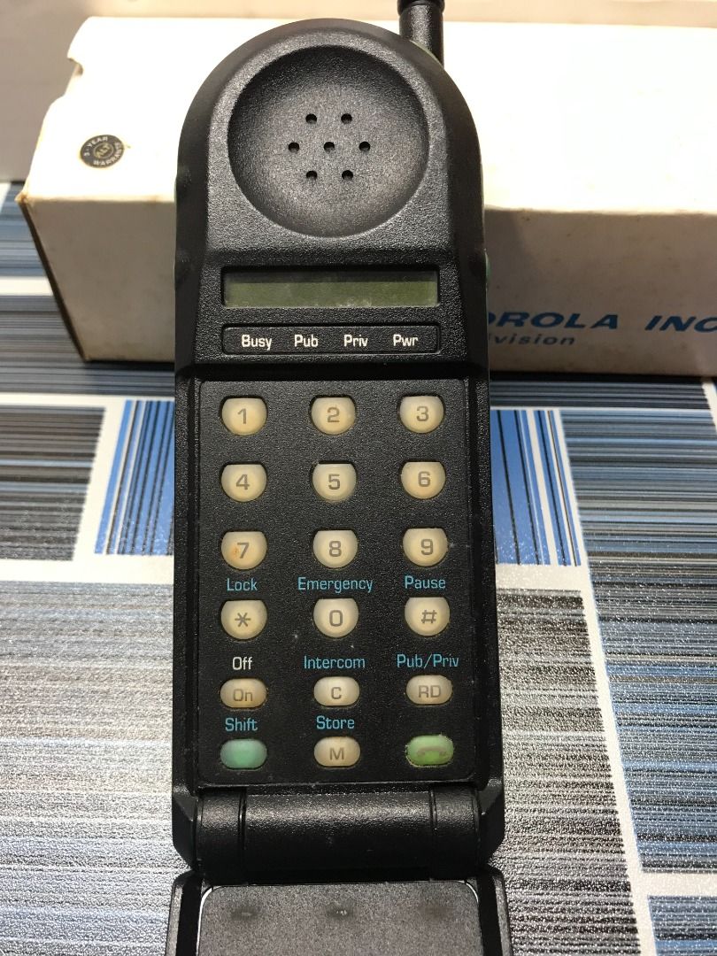 1st generation mobile phone, Mobile Phones & Gadgets, Mobile Phones ...