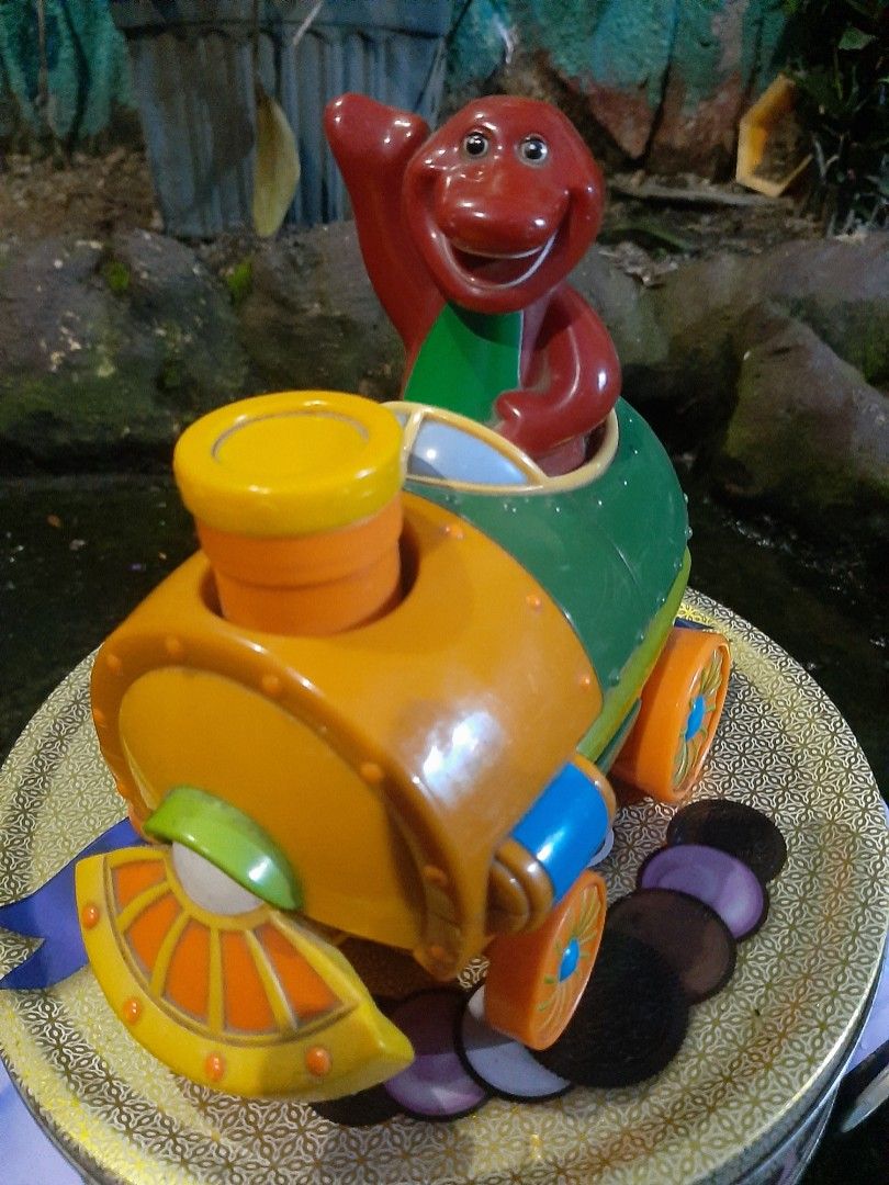 2001 MATTEL BARNEY TRAIN PURPLE DINOSAUR, Hobbies & Toys, Toys & Games ...