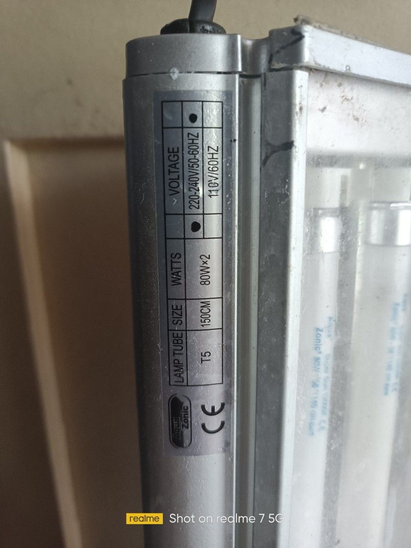 5ft Aquazonic Light, Pet Supplies, Homes & Other Pet Accessories on ...