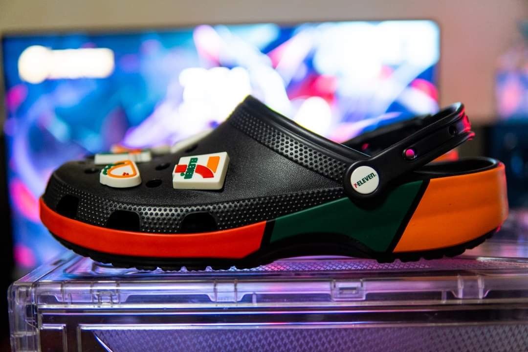7/11 X Crocs Collaboration LIMITED EDITION (AUTHENTIC), Men's Fashion ...