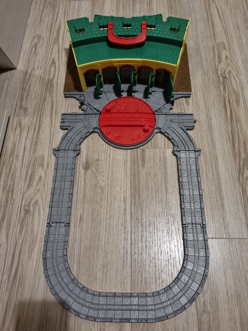 Authentic Thomas and friends train garage, Hobbies & Toys, Toys & Games ...