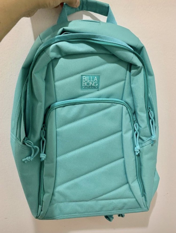 Billa Bong (Australia) Backpack, Women's Fashion, Bags & Wallets ...