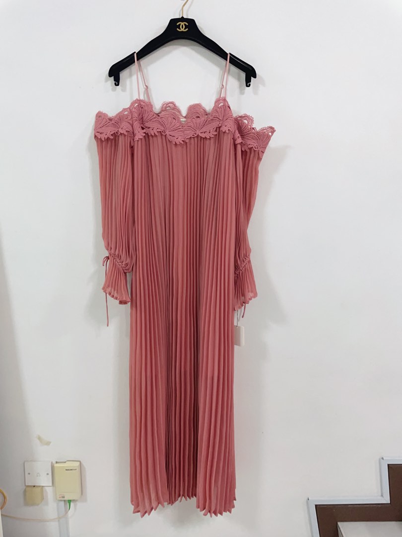 BN authentic Snidel Japan brand dress, Luxury, Apparel on Carousell