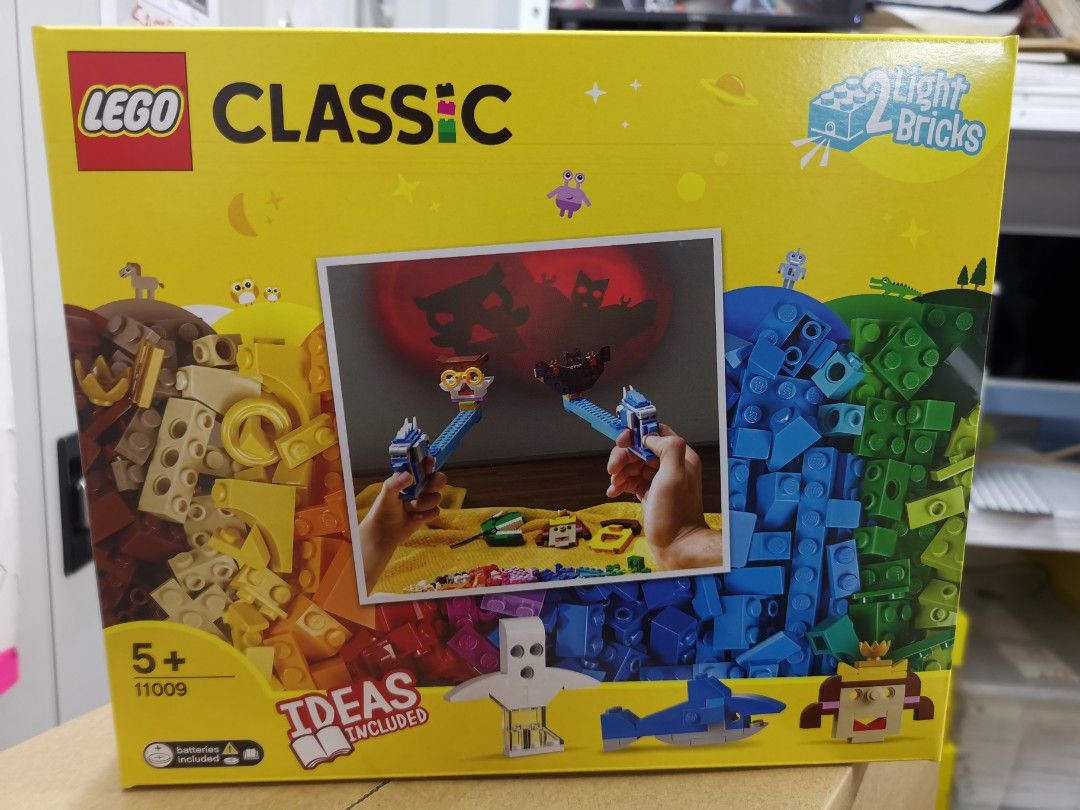 BNIB Lego Bricks & Lights Shadow Puppet Theatre, Hobbies & Toys, Toys ...