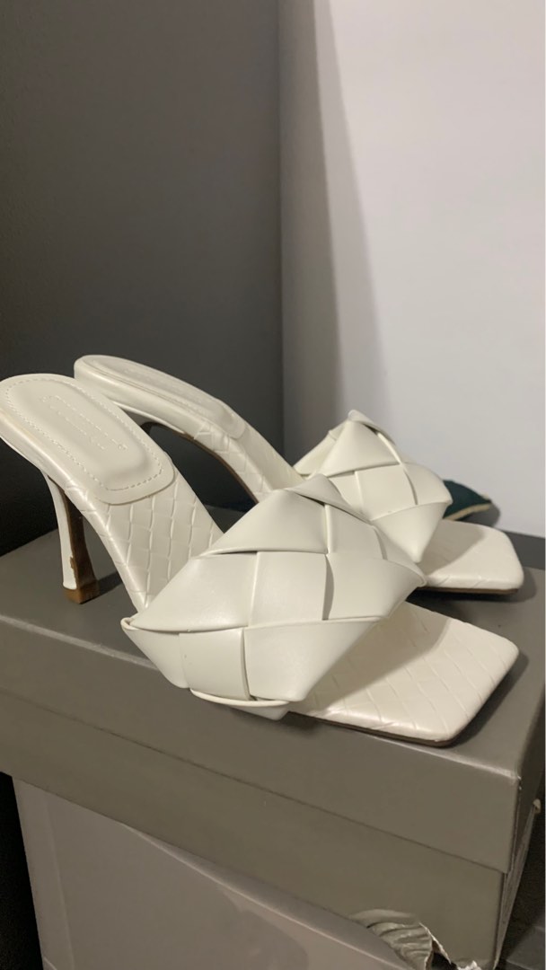 Bottega Veneta Heels Ins, Women's Fashion, Footwear, Heels on Carousell