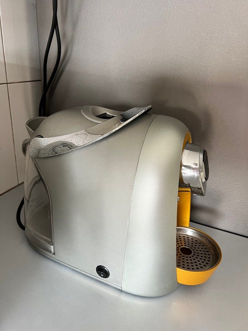 Coffee bean capsules machine lightly used., TV & Home Appliances ...