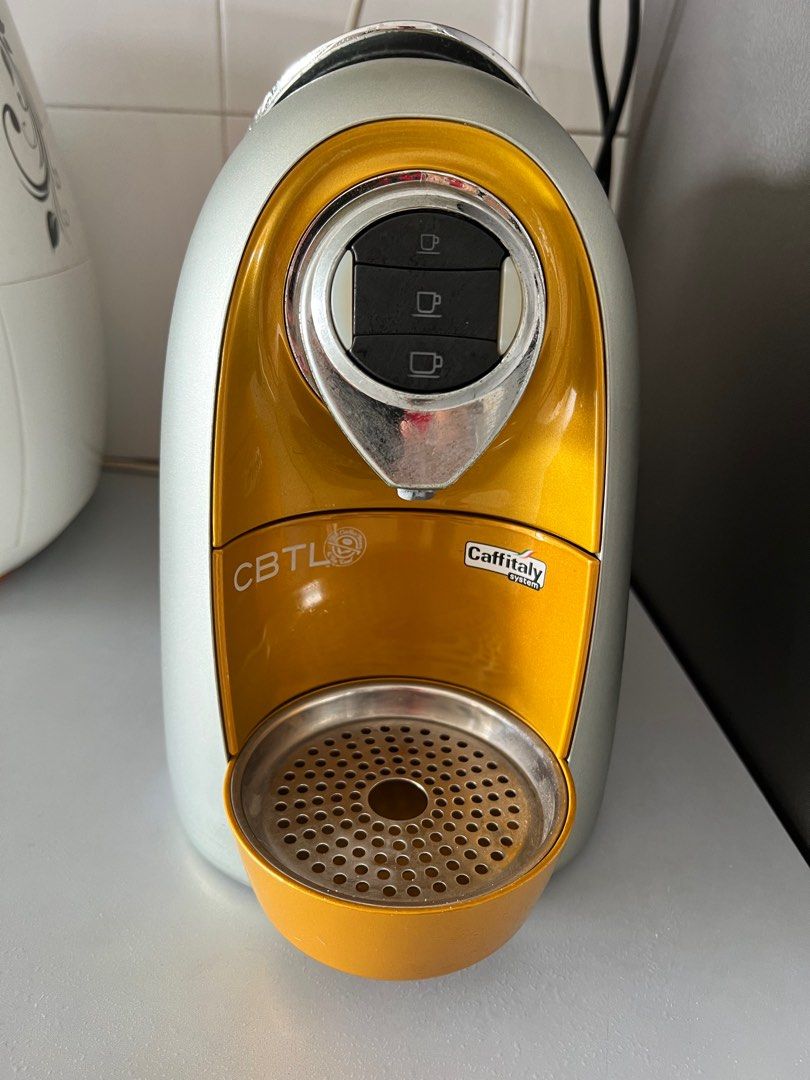 Coffee bean capsules machine lightly used., TV & Home Appliances ...