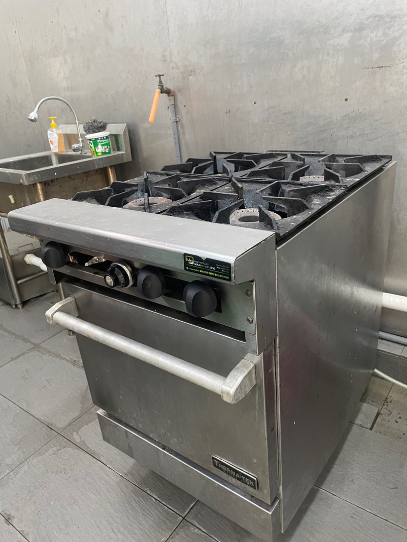 Commercial 4 rings burners with oven (western food), TV & Home ...