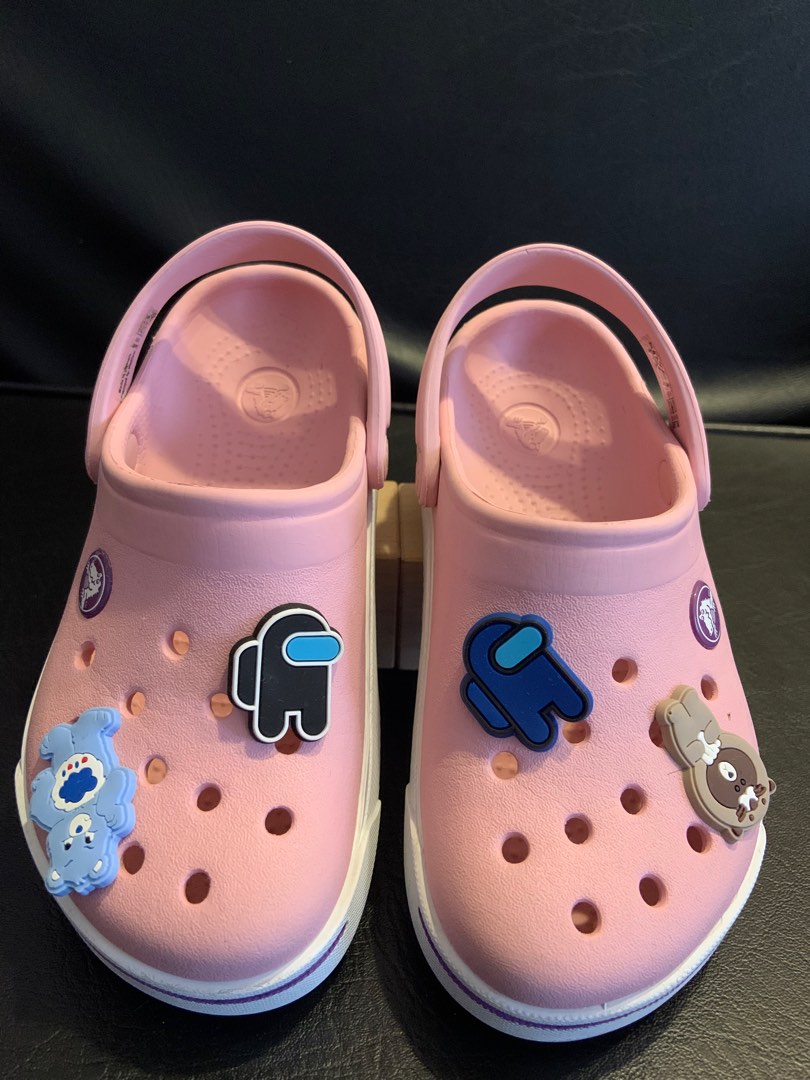Crocs - C11, Women's Fashion, Footwear, Slippers and slides on Carousell