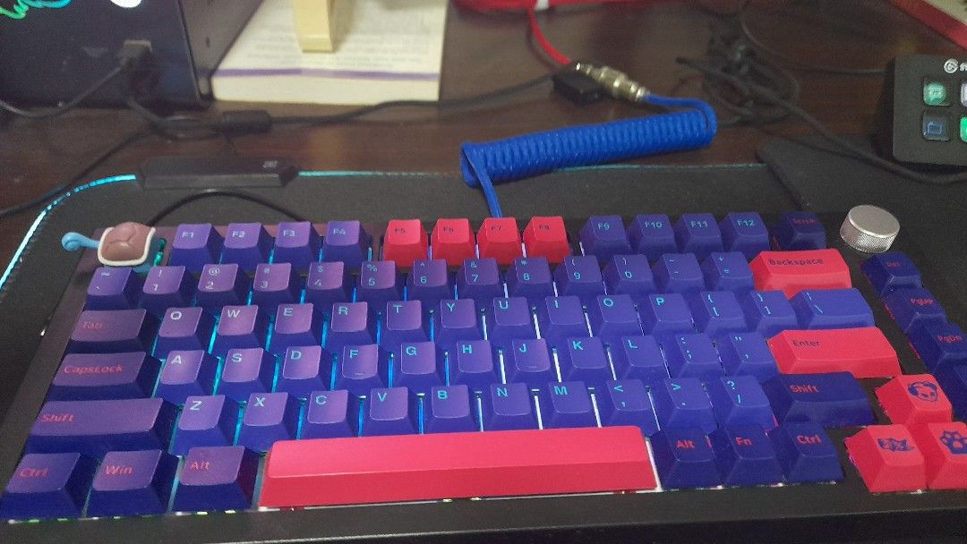 Custom Keyboard with akko matcha greens and akko neon keycaps ...