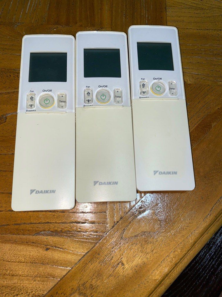 DAIKIN AIRCORN REMOTE, TV & Home Appliances, Air Conditioners & Heating ...