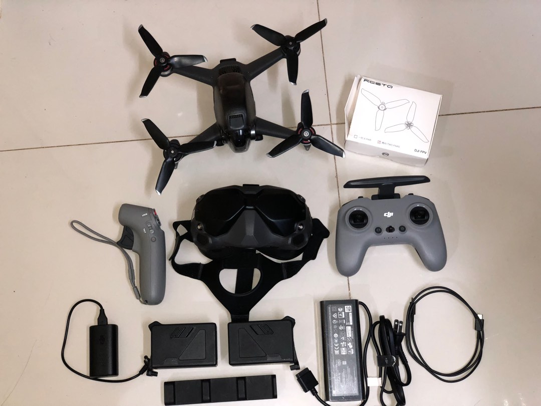 DJI FPV DRONE, Photography, Drones on Carousell