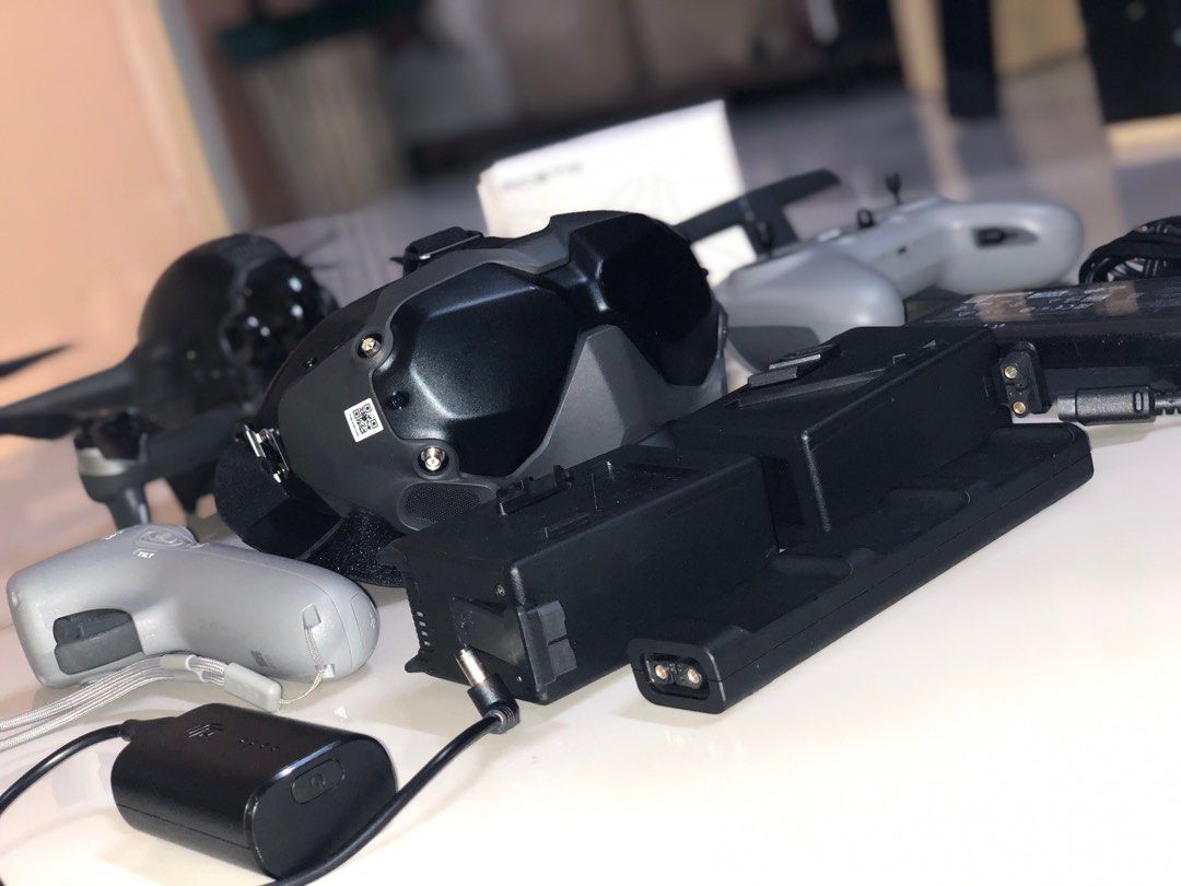 DJI FPV DRONE, Photography, Drones on Carousell