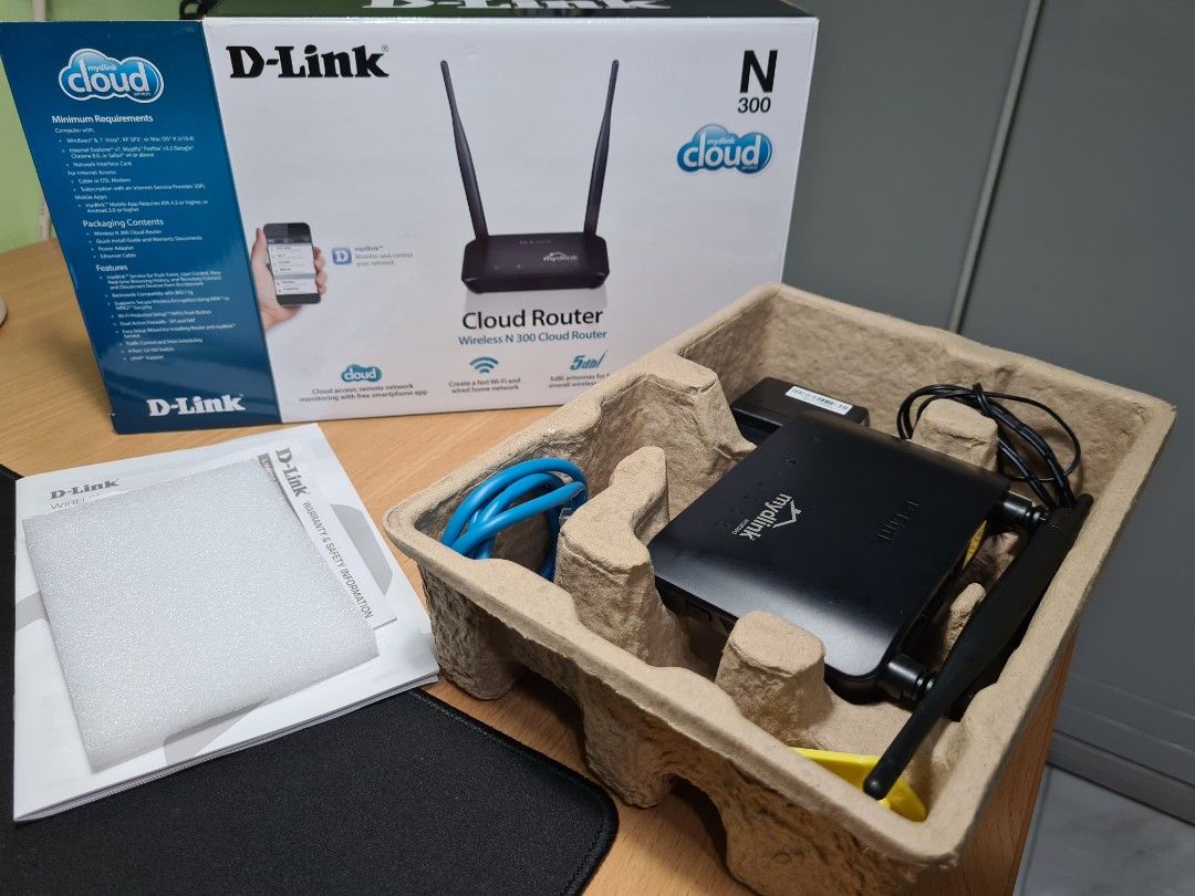 DLINK N300 DIR-605L wireless router, Computers & Tech, Parts & Accessories, Networking on Carousell