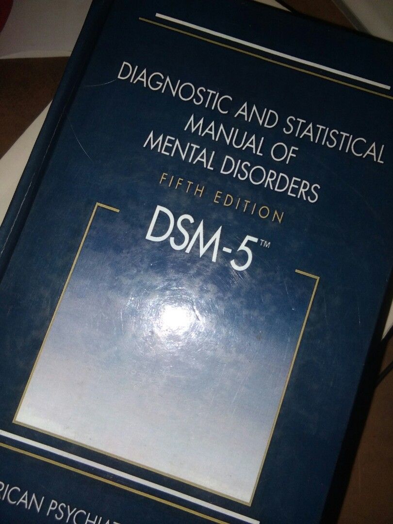 DSM-5 / DSM5, Hobbies & Toys, Books & Magazines, Textbooks on Carousell