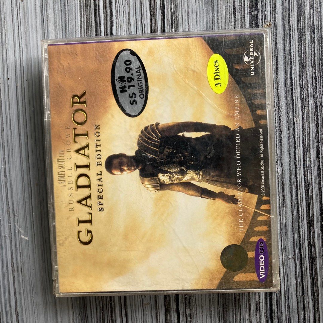 Gladiator Movie CD, Hobbies & Toys, Music & Media, CDs & DVDs on Carousell
