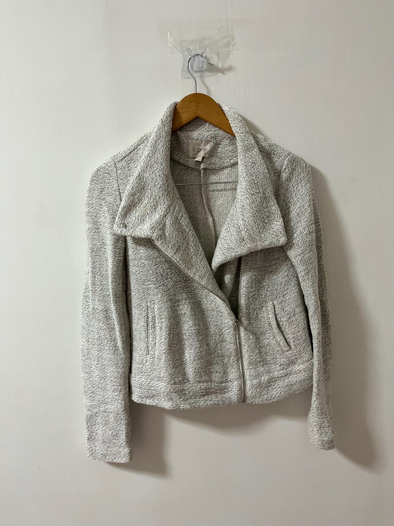 Grey Jacket, Women's Fashion, Coats, Jackets and Outerwear on Carousell