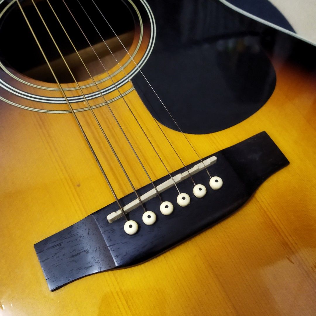 Headway Acoustic Guitar, Hobbies & Toys, Music & Media, Musical Instruments on Carousell