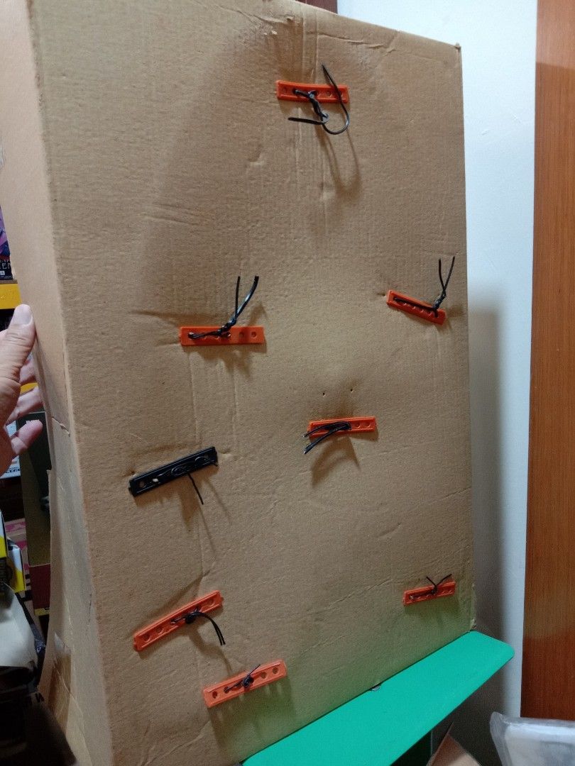 Hellboy II - the golden army - 18 inch deluxe- closed mouth, Hobbies ...