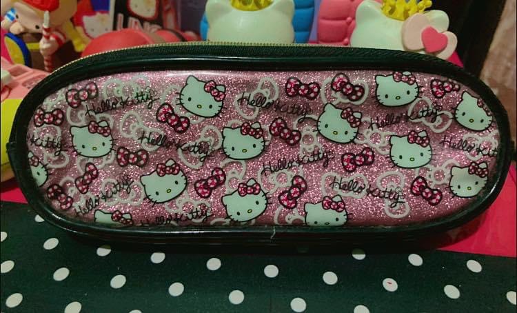 Hello kitty glitters small pouch, Women's Fashion, Bags & Wallets ...