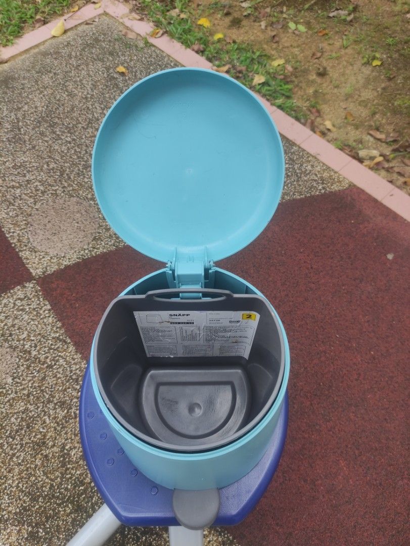 IKEA Snapp Pedal Bin ( Capacity: 5L), TV & Home Appliances, Other Home ...