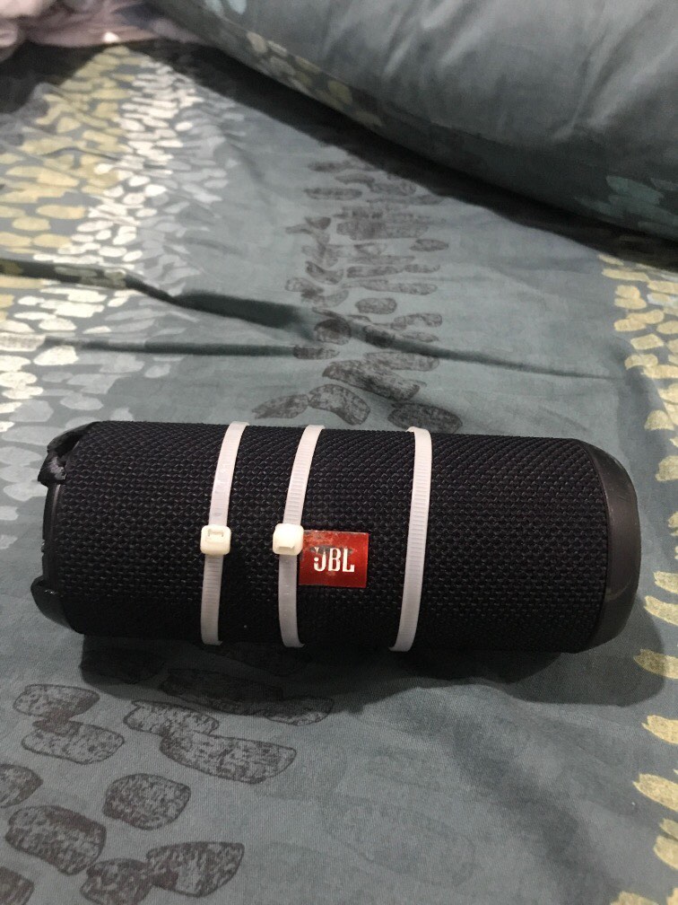 jbl flip 3 se, Audio, Soundbars, Speakers & Amplifiers on Carousell