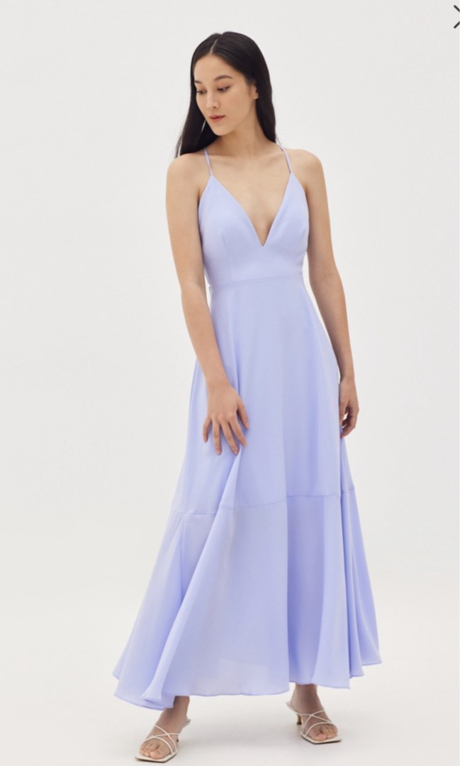 Kaleni Padded Plunge Maxi Dress, Women's Fashion, Dresses & Sets ...