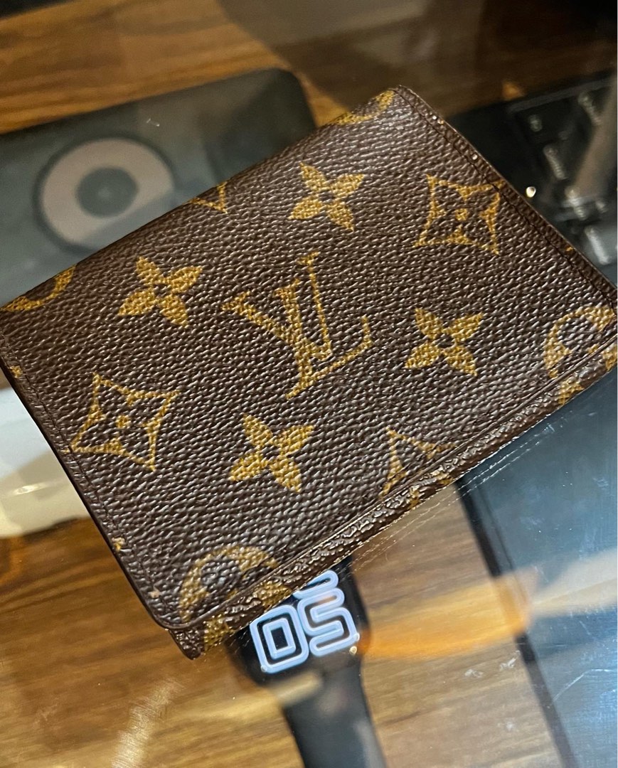 LV card holder, Luxury, Bags & Wallets on Carousell