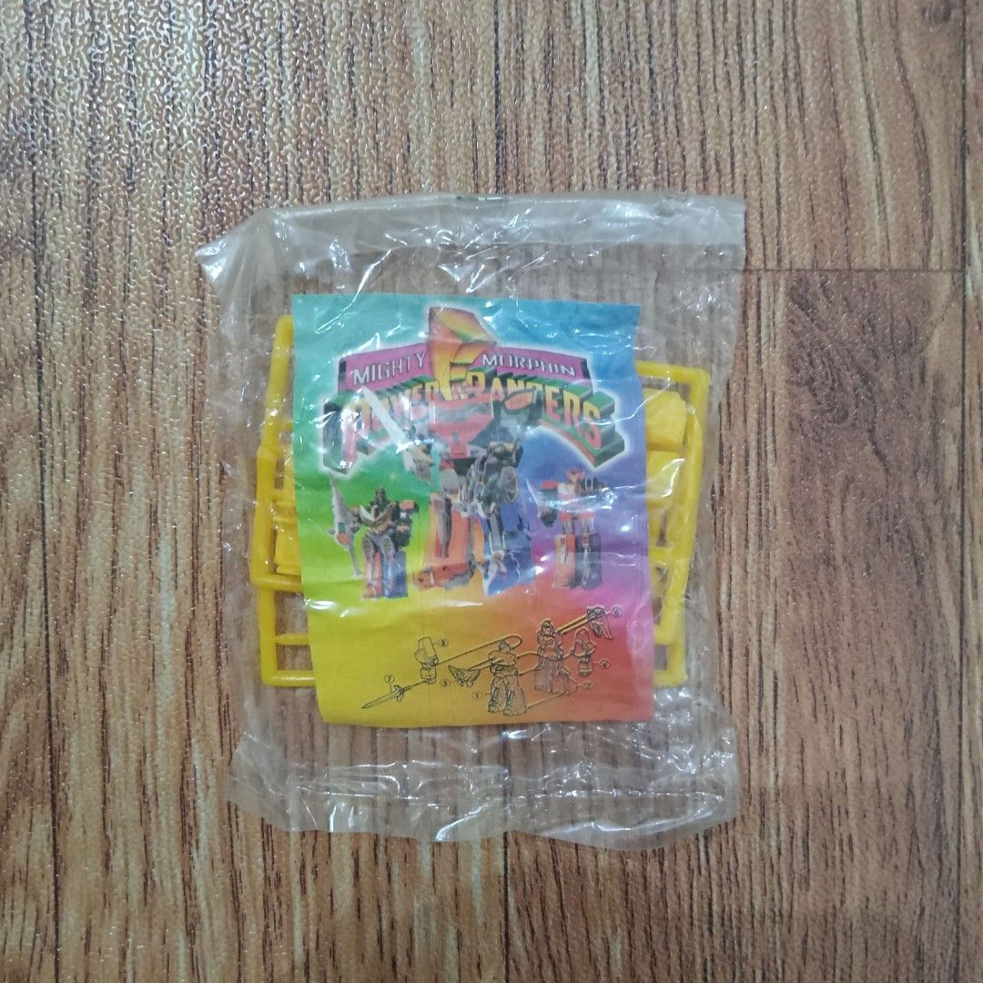 Mainan megazord jadul asli 90an, Toys & Collectibles, Mainan di Carousell