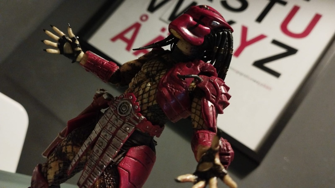 NECA Predator (Big Red), Hobbies & Toys, Toys & Games on Carousell