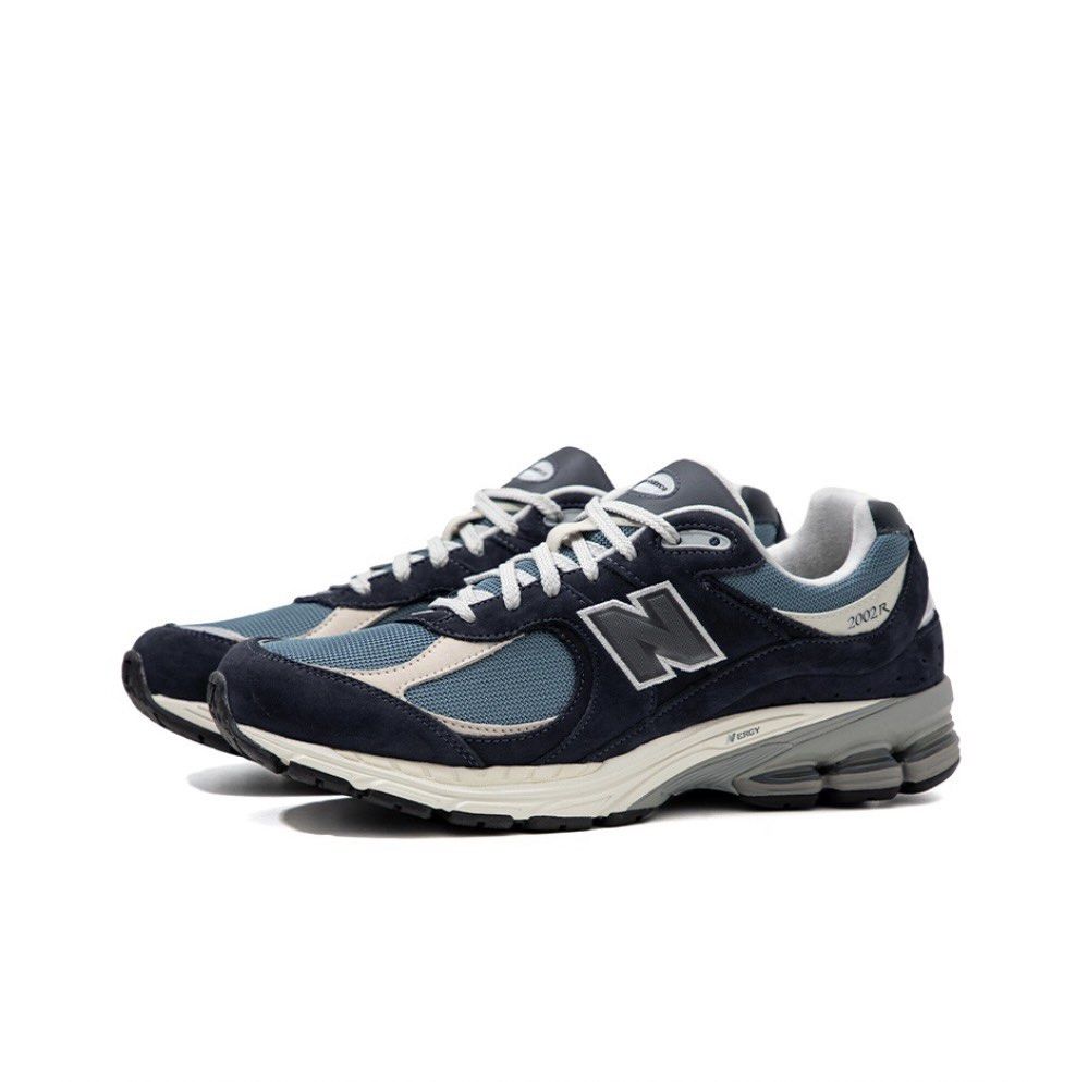 New Balance 2002R preorder, Men's Fashion, Footwear, Sneakers on Carousell