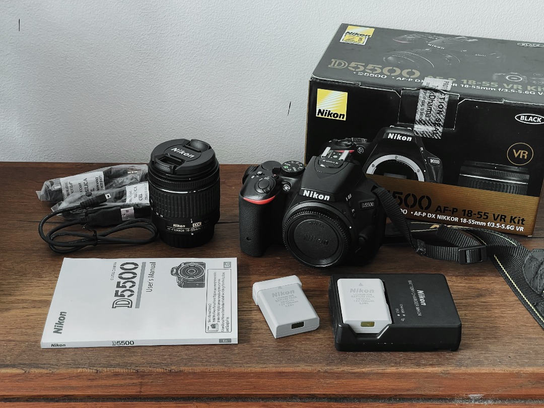 Nikon D5500 DSLR Camera with Extra Battery, Photography, Cameras on ...