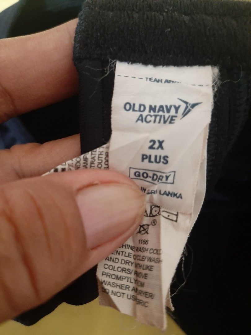 Oversized boxer bra, Men's Fashion, Activewear on Carousell