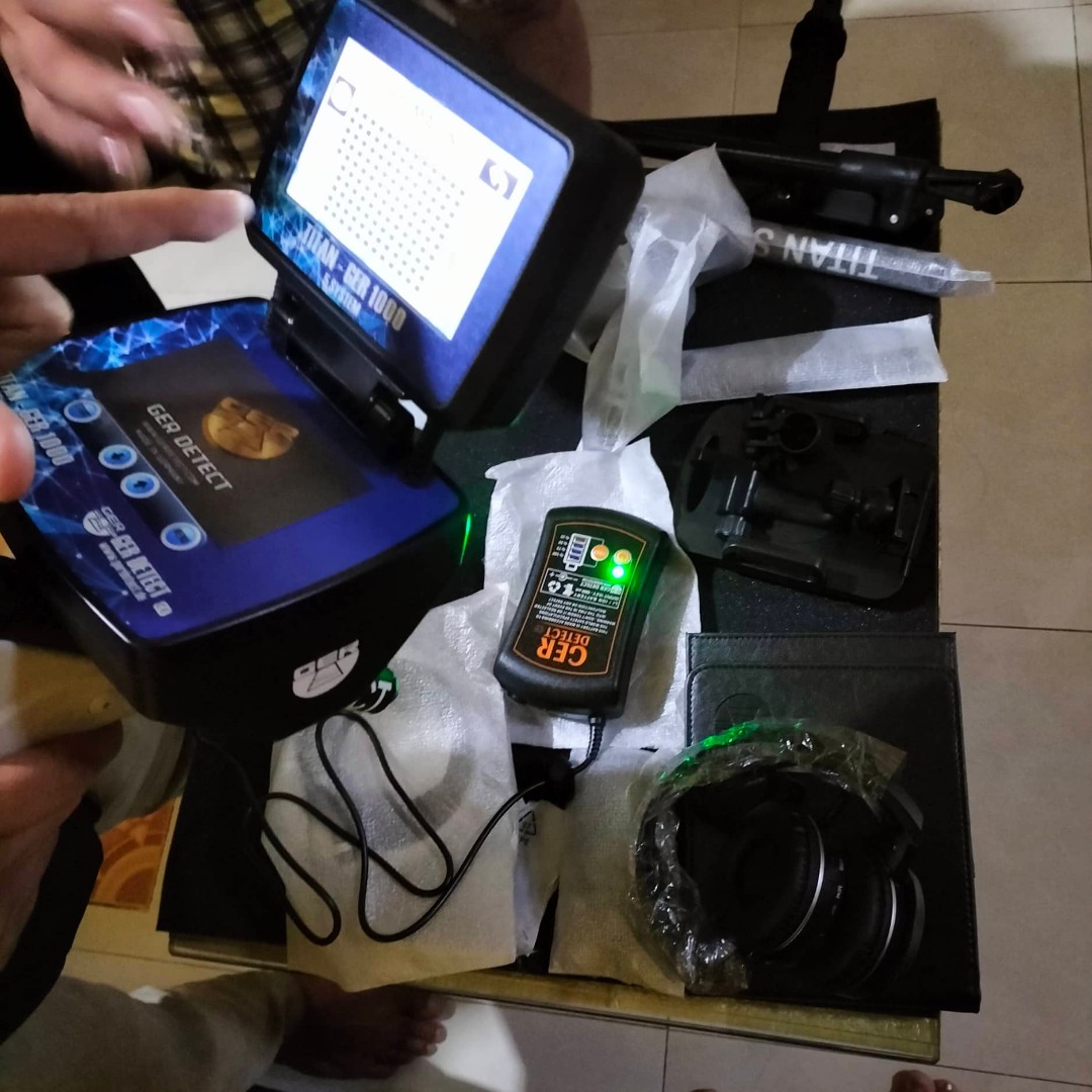 pang Treasure Hunter Metal and Gold Detector Titan Ger 1000, Everything ...