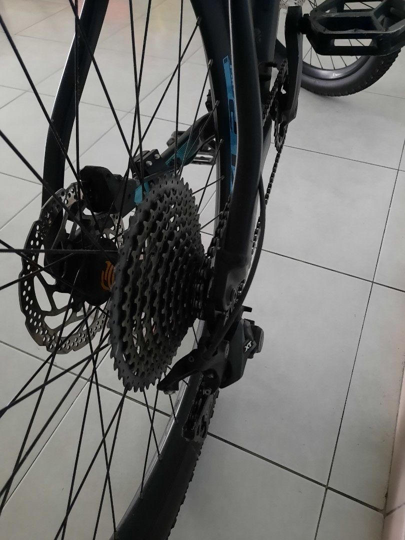 Polygon XTRADA Mountain Bike, Sports Equipment, Bicycles & Parts ...