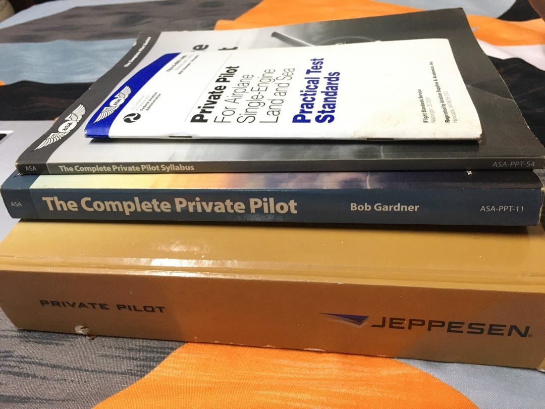 Private pilot books, Hobbies & Toys, Books & Magazines, Assessment Books on Carousell
