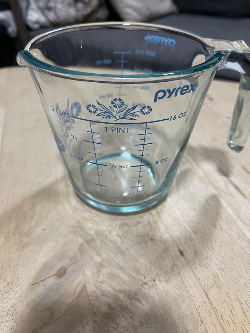 Pyrex measuring cup, Furniture & Home Living, Kitchenware & Tableware ...