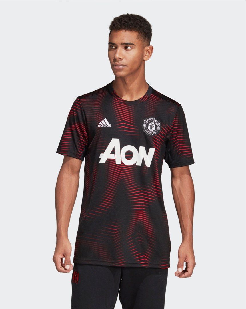 (Rare) Manchester United pre-match jersey, Men's Fashion, Activewear on ...
