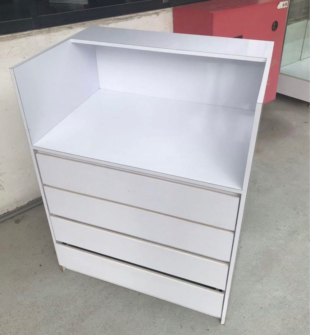 Retail Cash register counter, Furniture & Home Living, Furniture ...