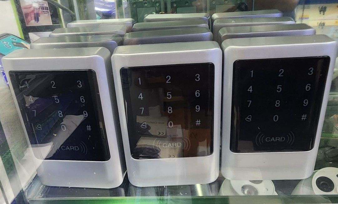 RFID keypad with touch panel, ID function, 傢俬＆家居, 保安及門鎖 , 門鎖、門、閘 ...