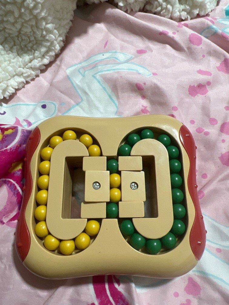 Rotating magic bean toy, Hobbies & Toys, Toys & Games on Carousell