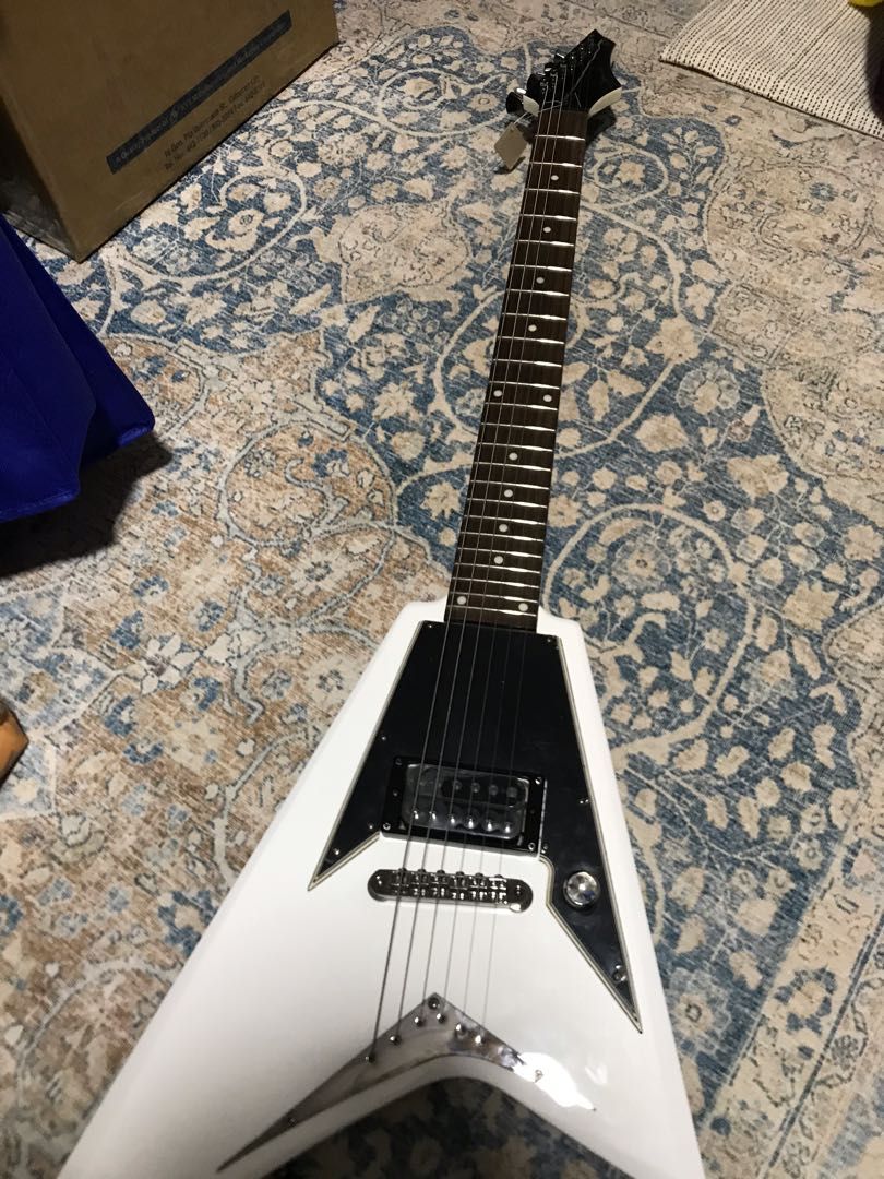 Samick VN-10 Offset Flying V Guitar White/Black on Carousell