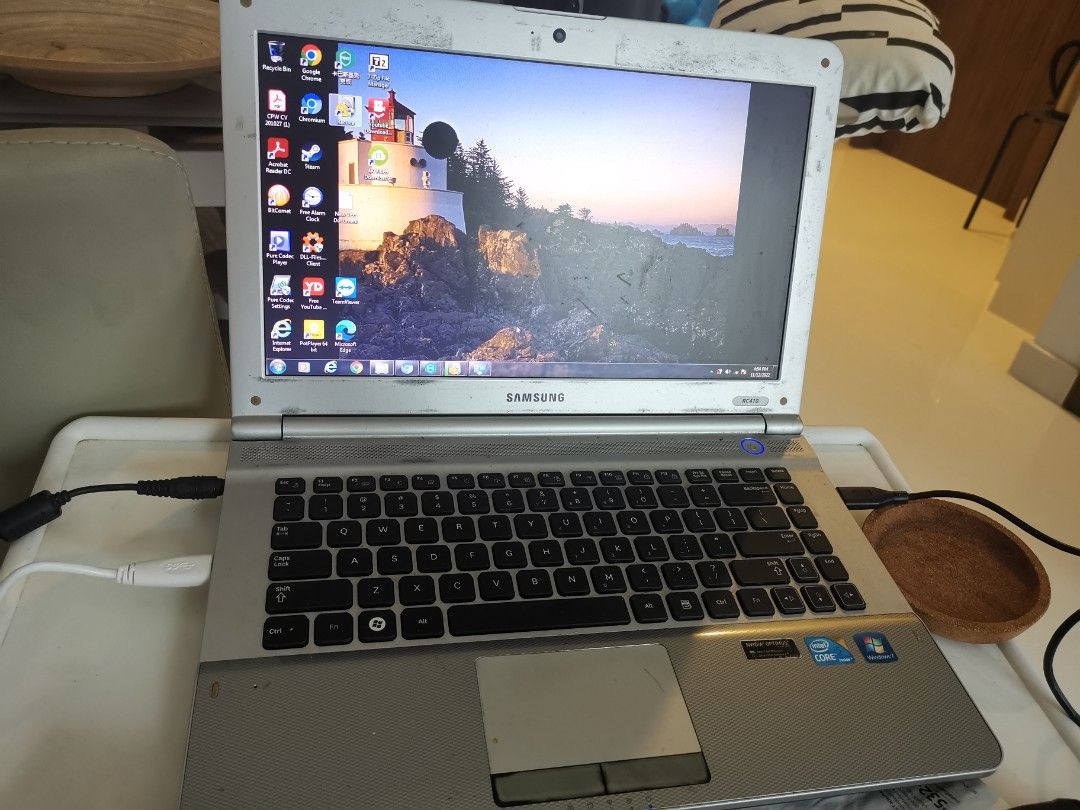 Samsung laptop, Computers & Tech, Laptops & Notebooks on Carousell