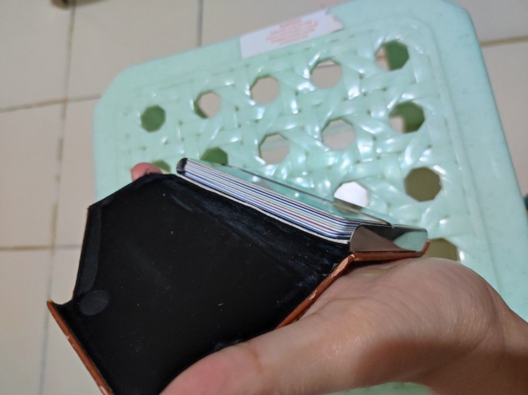 Seiko Metal Case Card Holder, Women's Fashion, Bags & Wallets, Wallets ...