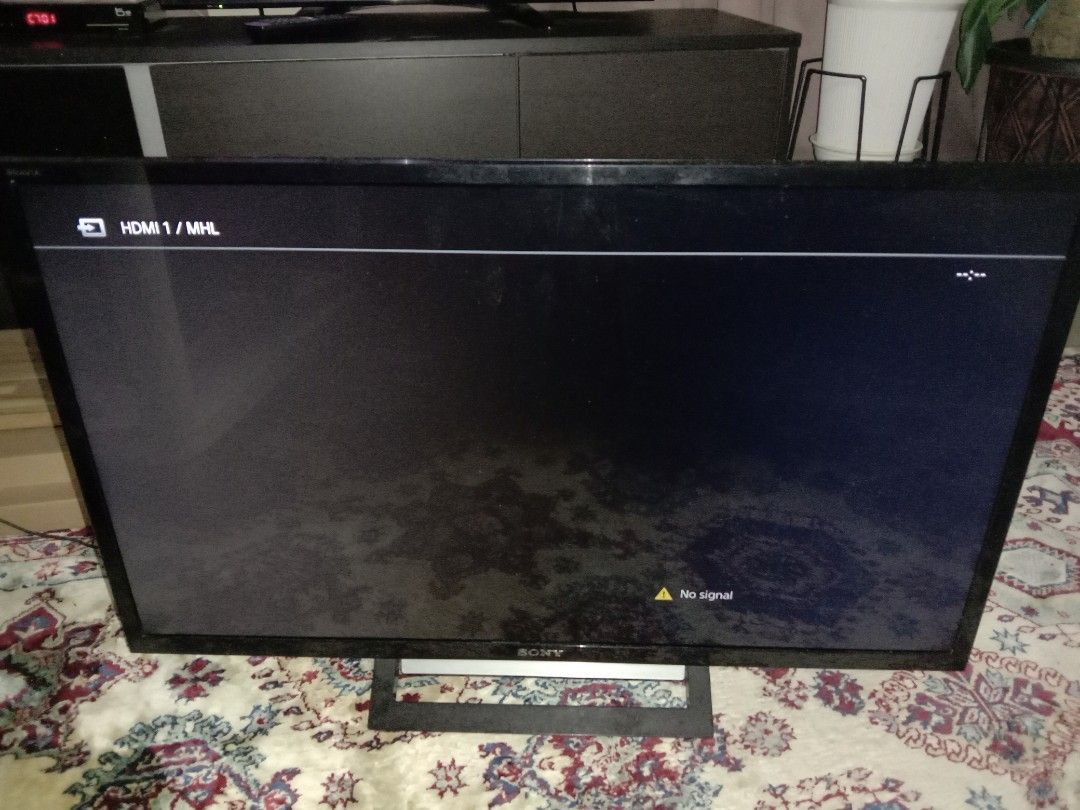 Sony 19 inch, TV & Home Appliances, TV & Entertainment, TV on Carousell