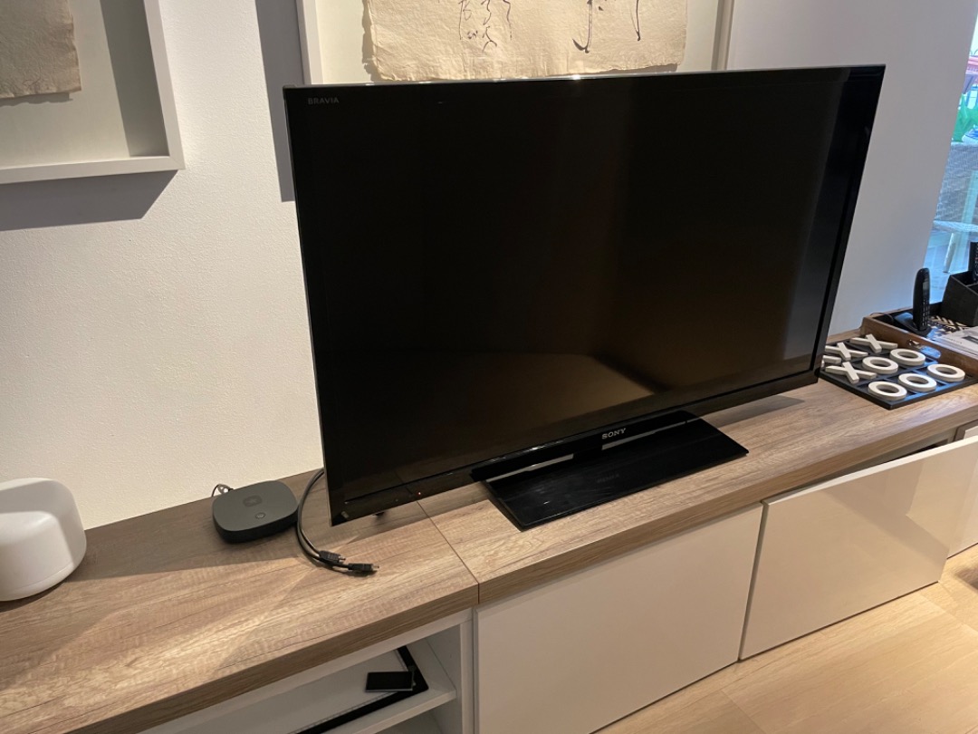 Sony Bravia 46 inch TV with 3D viewing technology, TV & Home Appliances ...