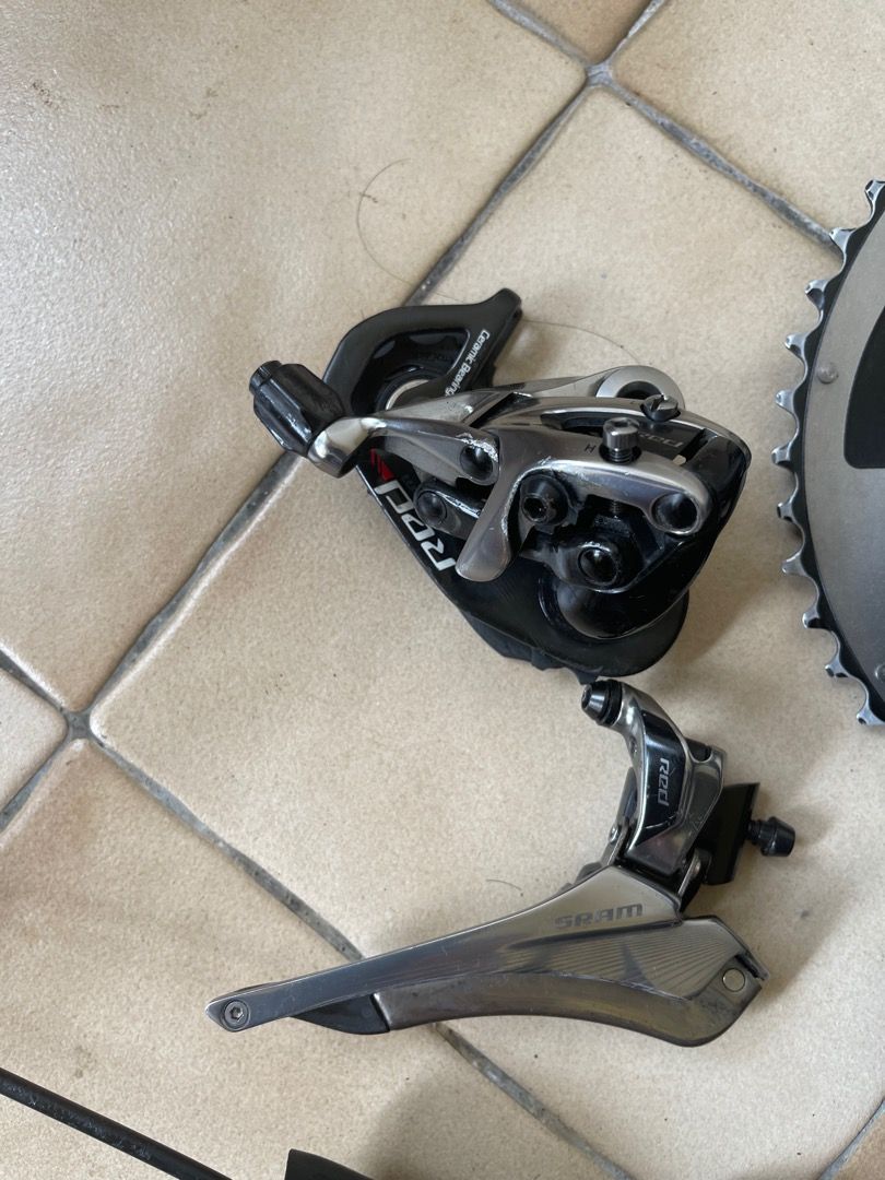 SRAM RED 11 Speed Groupset, Sports Equipment, Bicycles & Parts ...