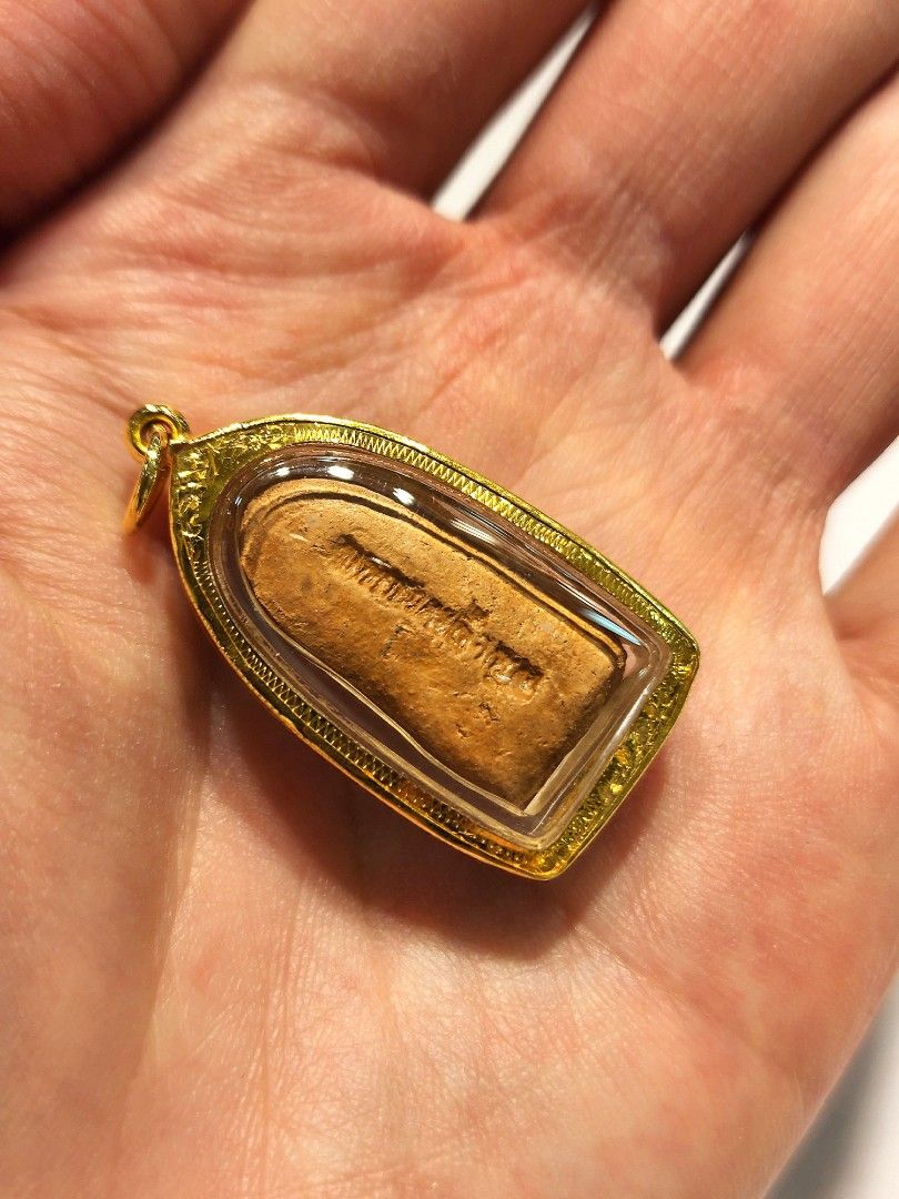 Thai Amulet Phra Rod, Hobbies & Toys, Memorabilia & Collectibles ...