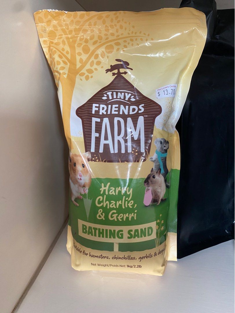 Tiny friends farm bathing sand, Pet Supplies, Health & Grooming on ...