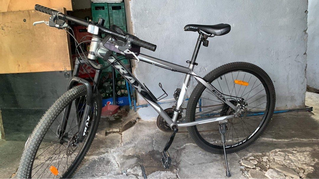 TRAX MOUNTAIN BIKE WITH CP HOLDER, Sports Equipment, Bicycles & Parts, Bicycles on Carousell